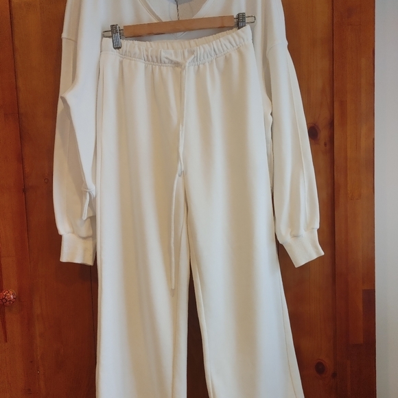 Caracilia | Other | Carasilia Womens Tractsuitssportswear Size S | Poshmark